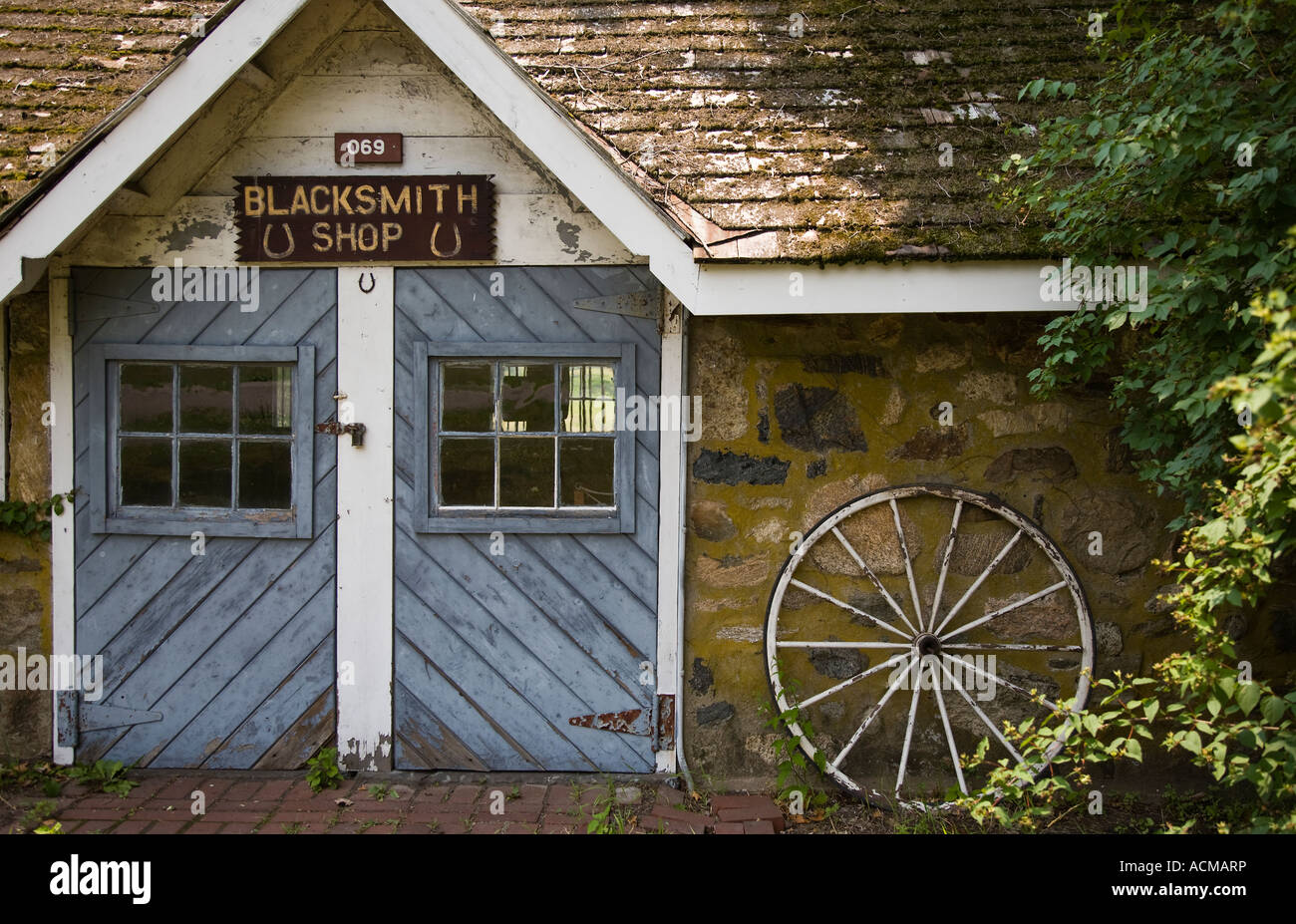 An old blacksmith shop Stock Photo - Alamy
