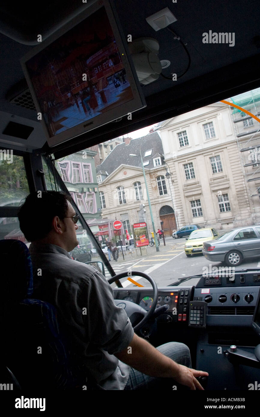 City tour bus driver lille hi-res stock photography and images - Alamy