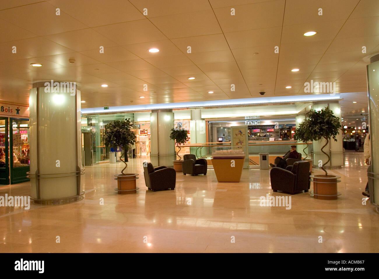 Eurolille shopping mall lille france hi-res stock photography and ...