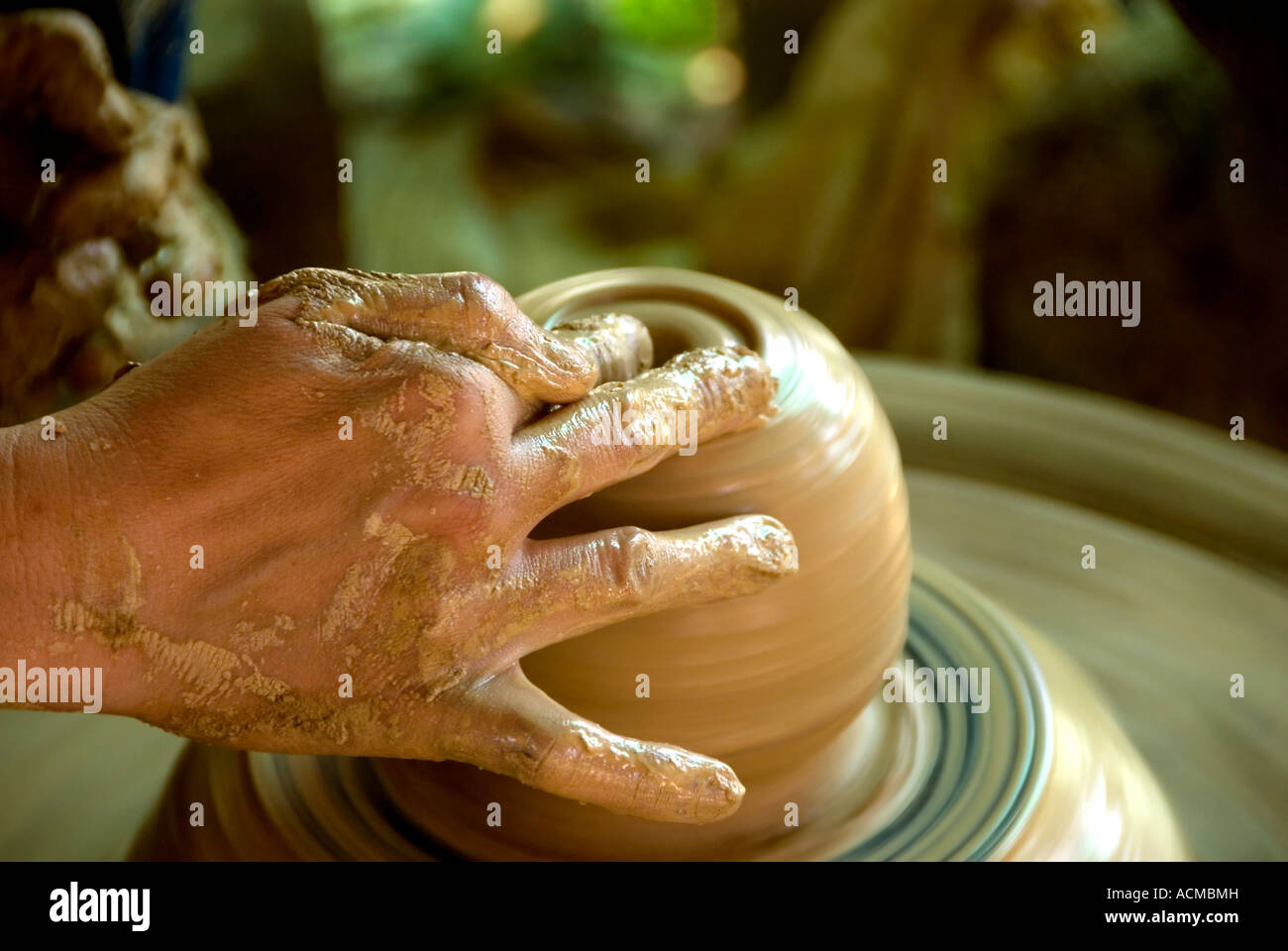 Siamese pottery hi-res stock photography and images - Alamy
