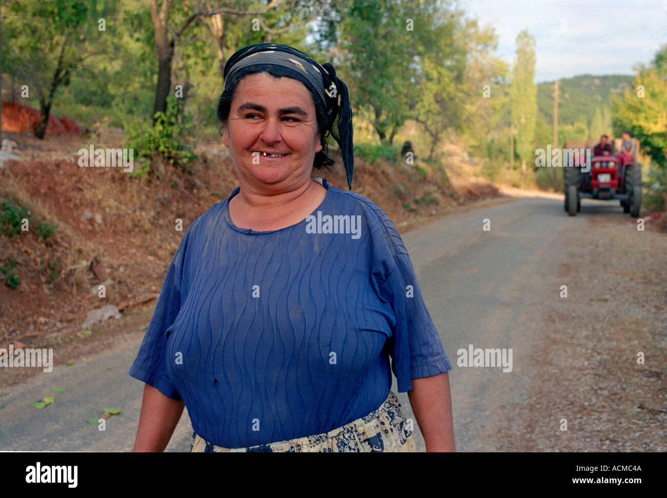 8-bit RGB flat IBM byte order uncompressed TIFF file, 5471x3711 pixels ...