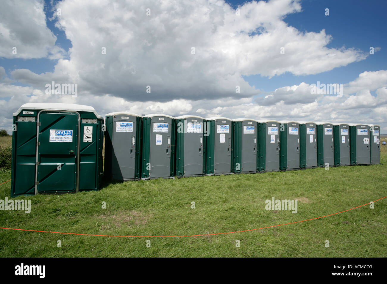 Restroomscabins hi-res stock photography and images - Alamy
