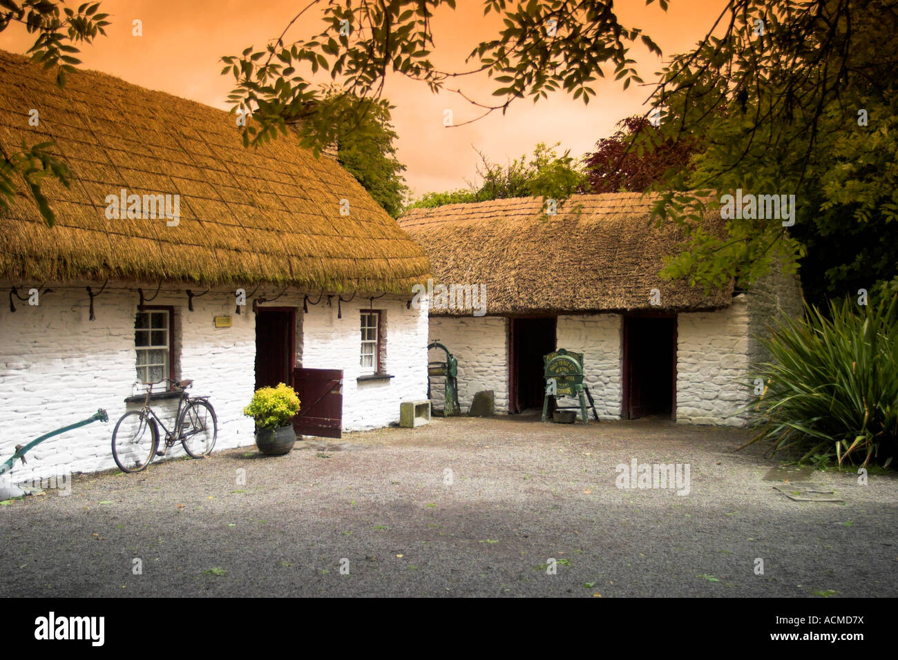 Loop Head House as used by fisher farming folk in Ireland Folk Park at ...