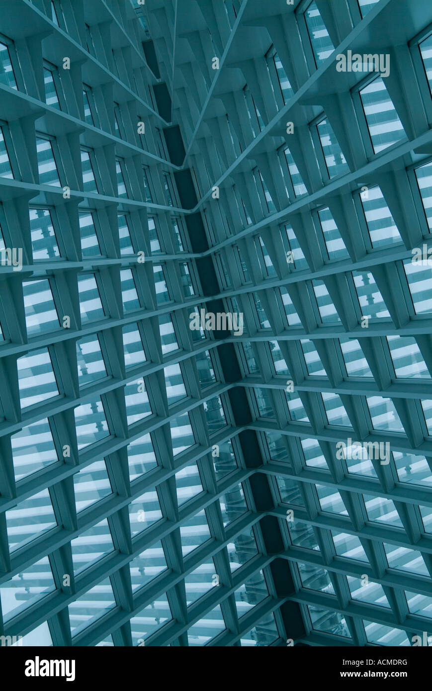 DIAGONAL LINES IN THE ROOF OF ART MUSEUM MILWAUKEE Stock Photo - Alamy