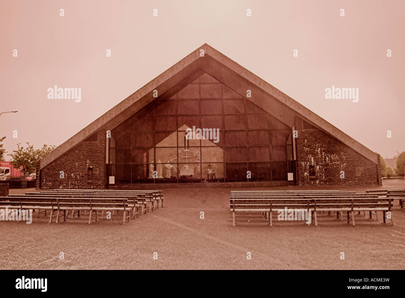Knock apparition chapel hi-res stock photography and images - Alamy
