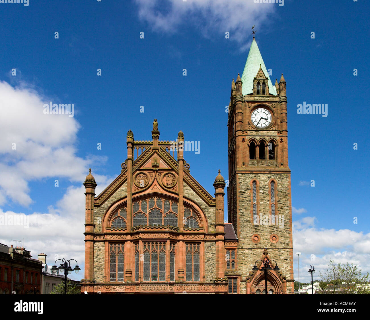 Derry guild hall hi-res stock photography and images - Alamy