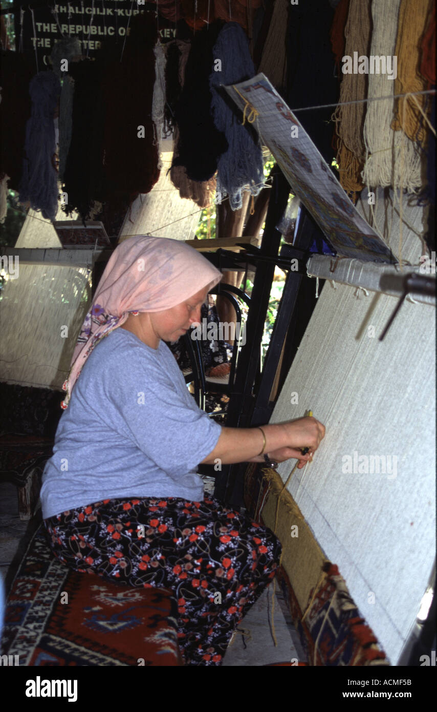 Turkish rug making hi-res stock photography and images - Alamy