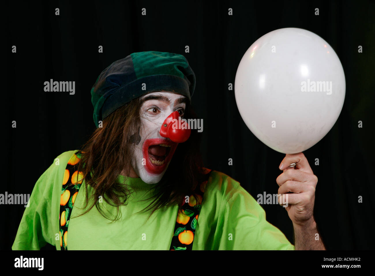 actor comedian comedy hat color colour costume amusement dumbfound ...