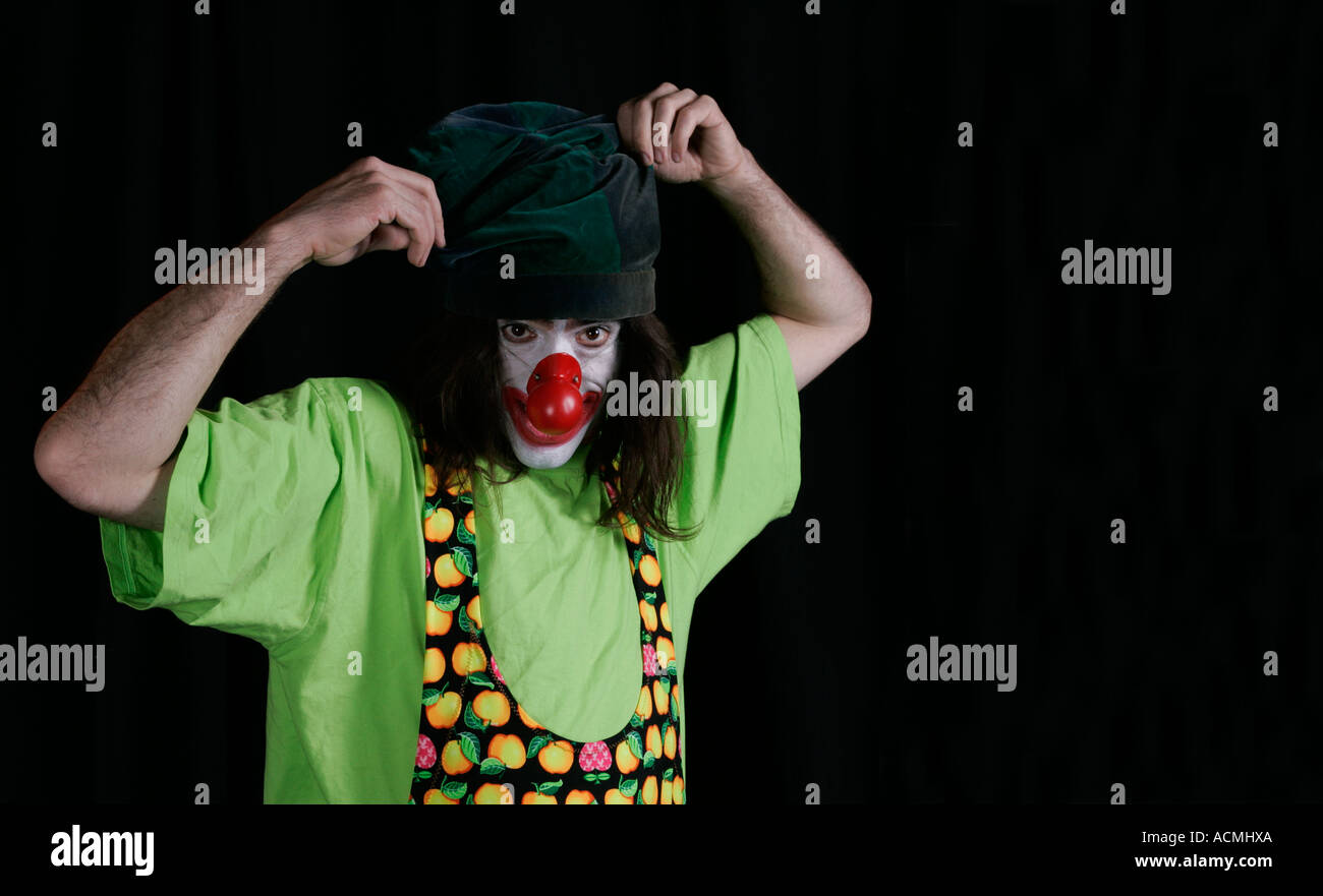 actor comedian comedy hat color colour costume amusement dumbfound ...