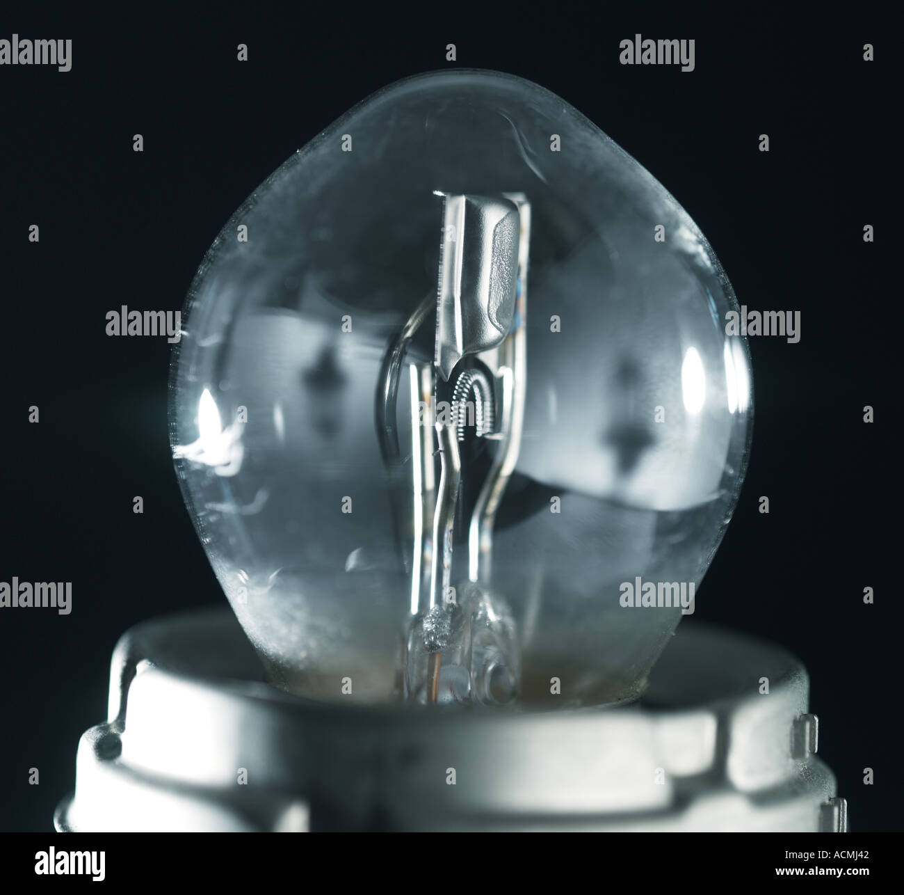 Quartz bulb hi-res stock photography and images - Alamy