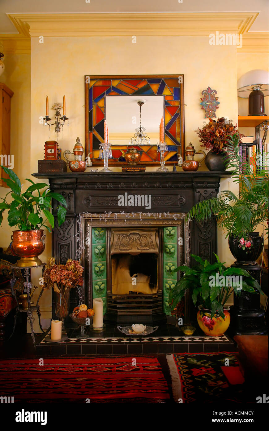 Edwardian living room hi-res stock photography and images - Alamy