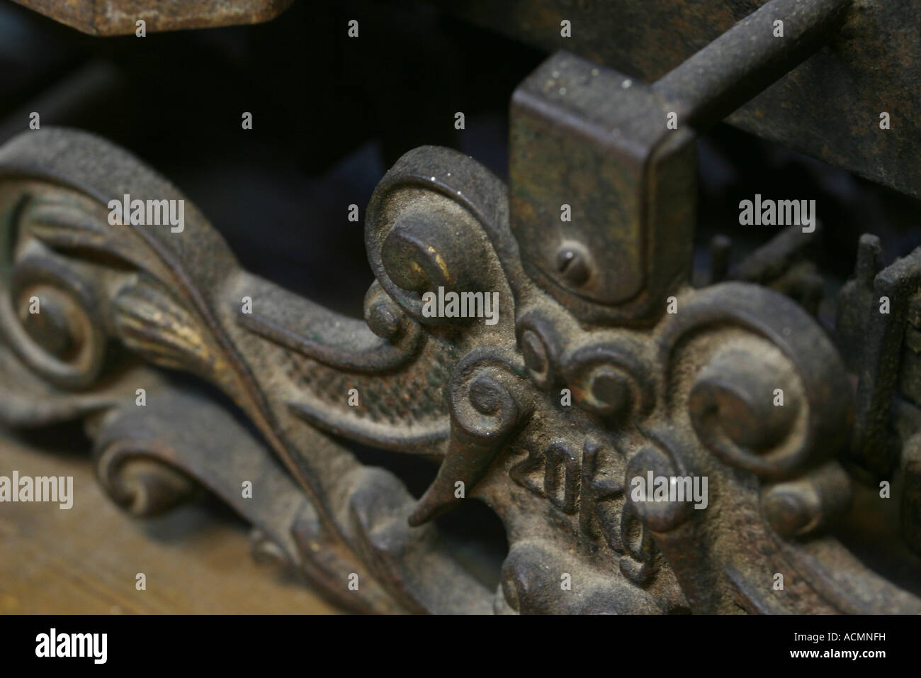 Close up of old weighing machine Stock Photo - Alamy