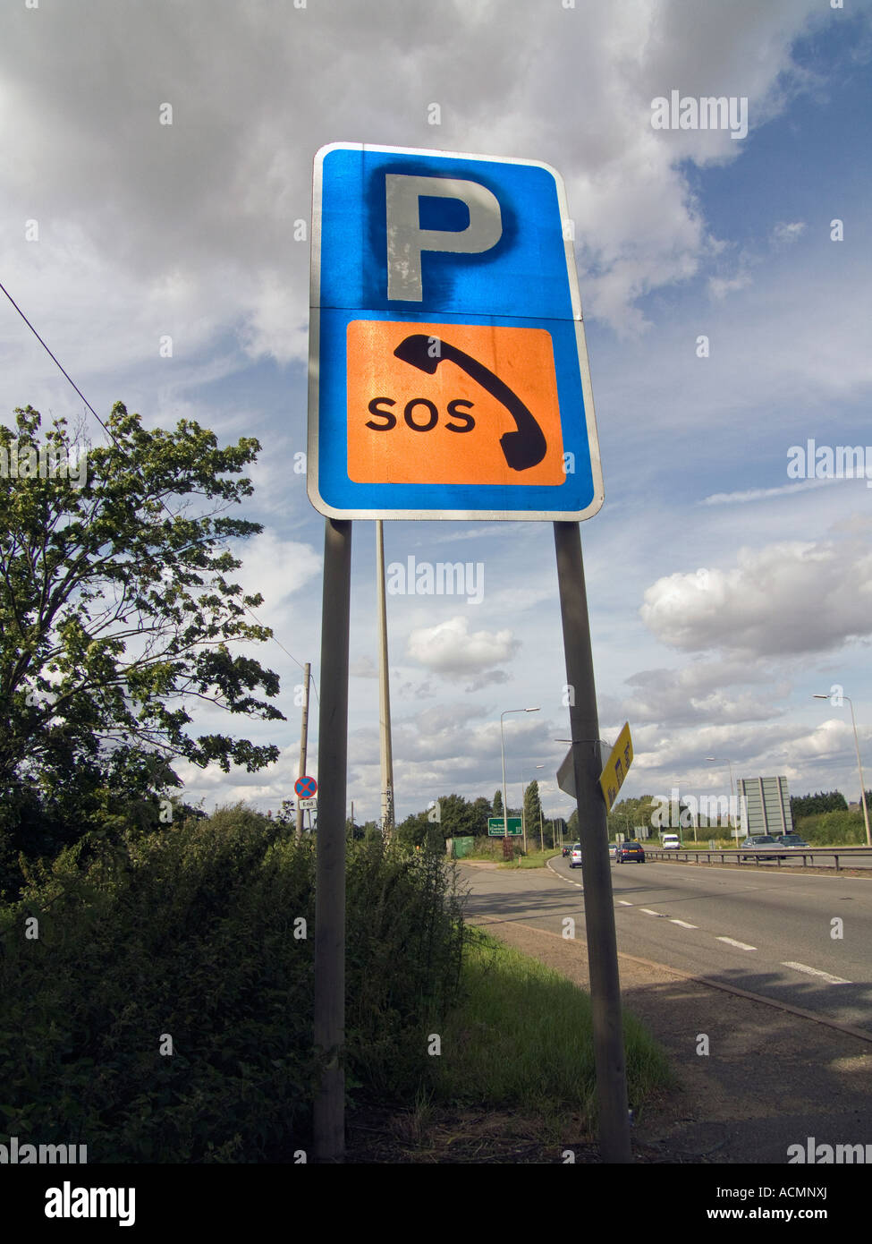 P road sign hi-res stock photography and images - Alamy