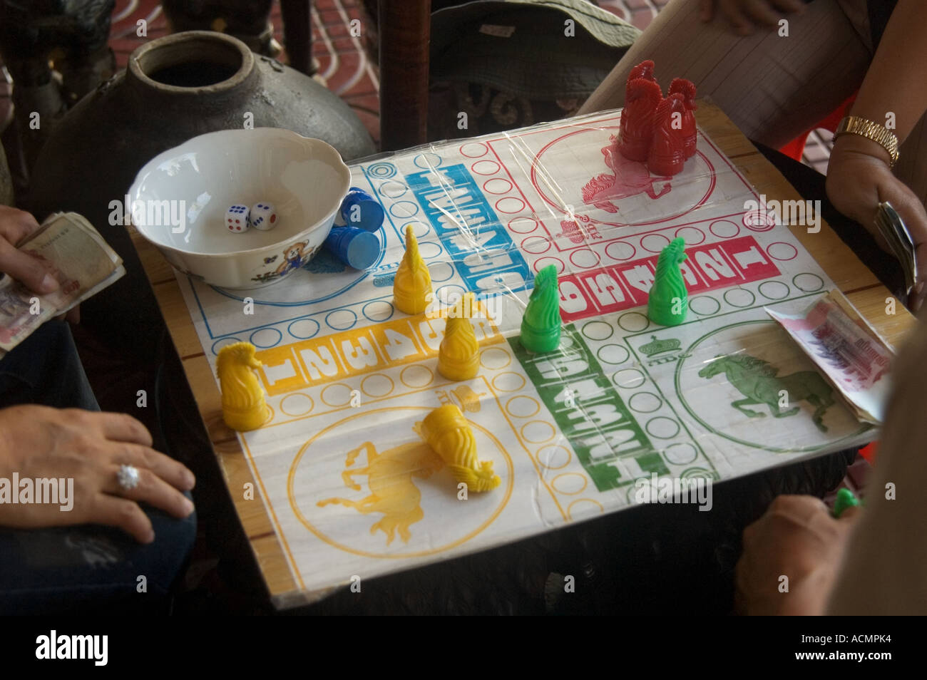 Cambodian people playing gamble Stock Photo - Alamy
