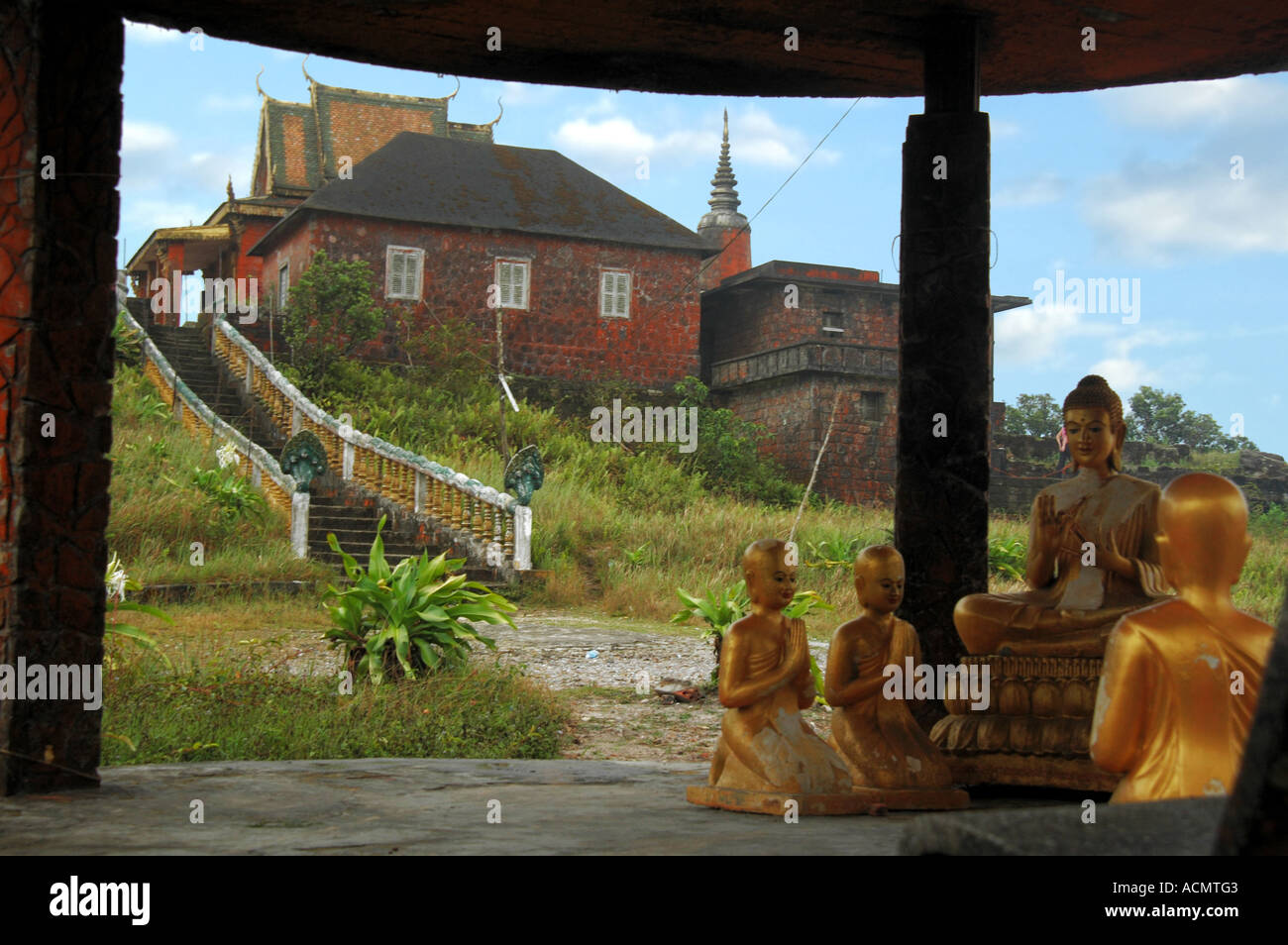 Angkorian civilization hi-res stock photography and images - Alamy