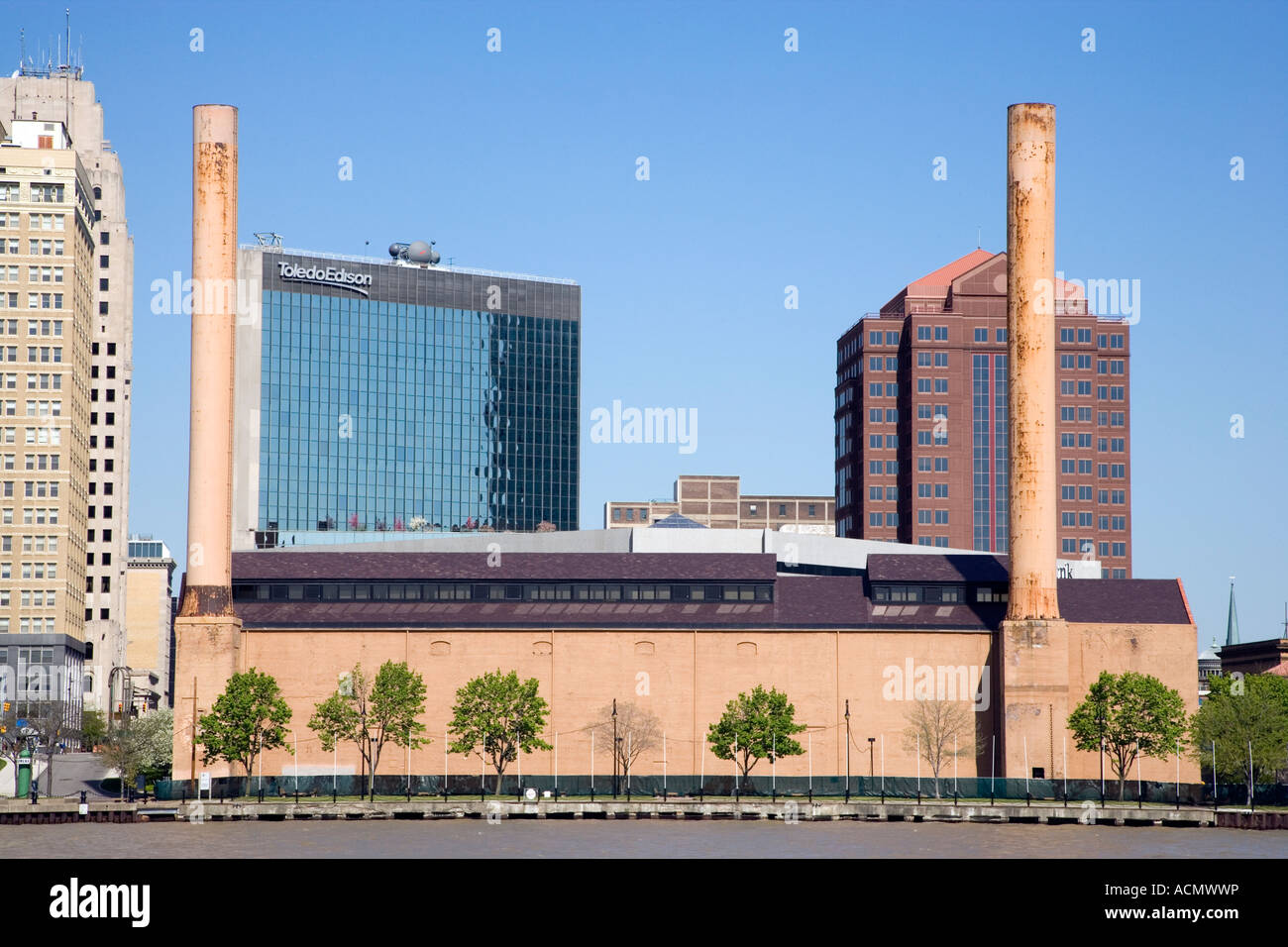 Ohio river docks hi-res stock photography and images - Alamy