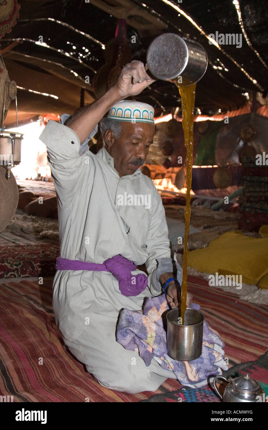 Preparing tea sahara desert hi-res stock photography and images - Alamy