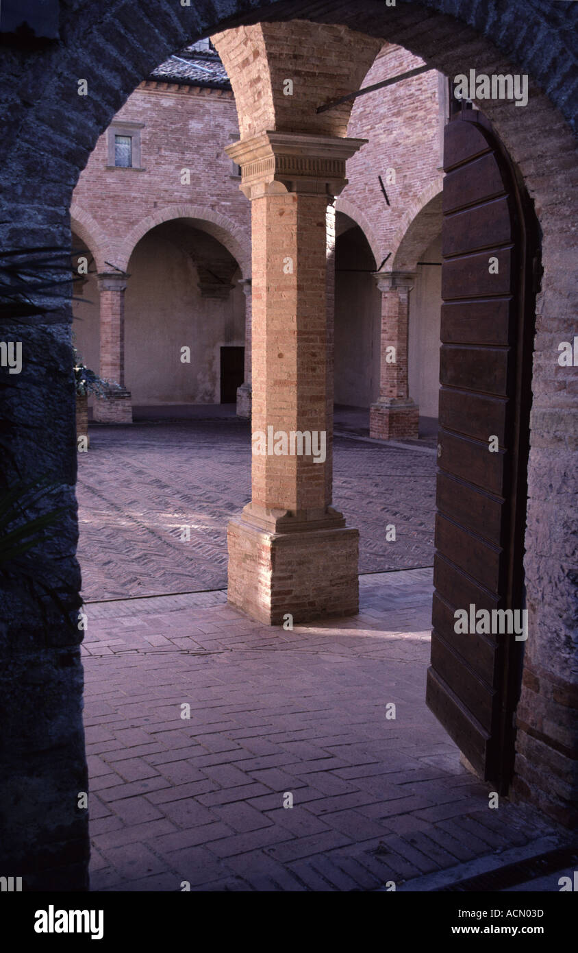 Sant ubaldo hi-res stock photography and images - Alamy