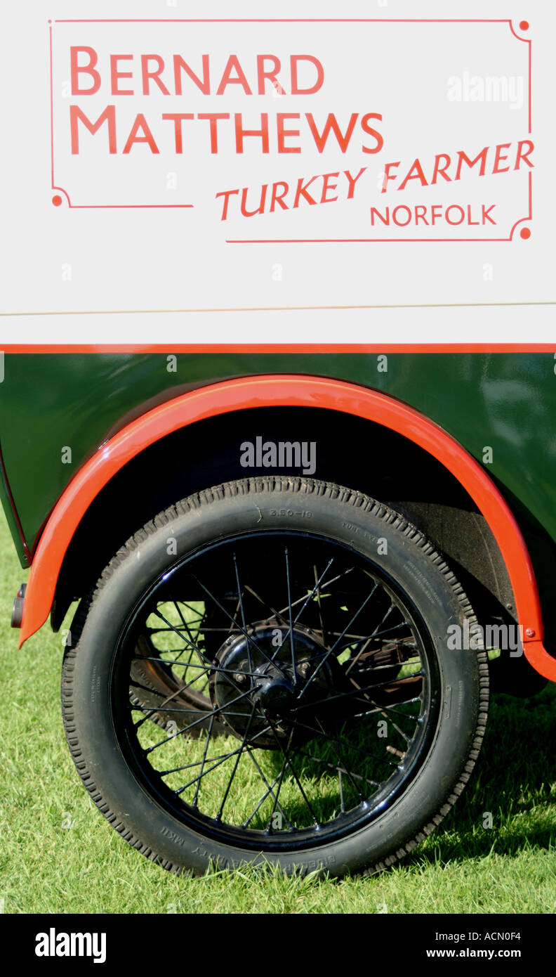 Classic wire wheels hi-res stock photography and images - Alamy