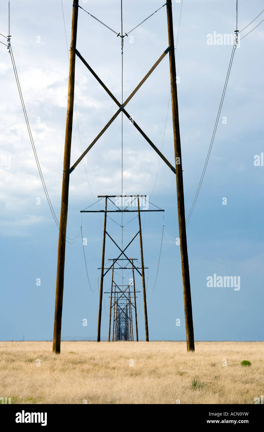 New power lines hi-res stock photography and images - Alamy