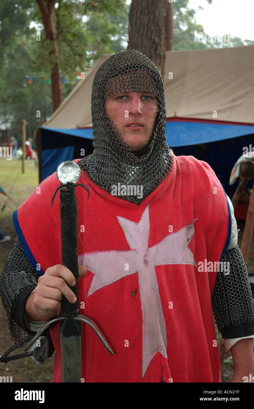 St george cross knight armour hi-res stock photography and images - Alamy