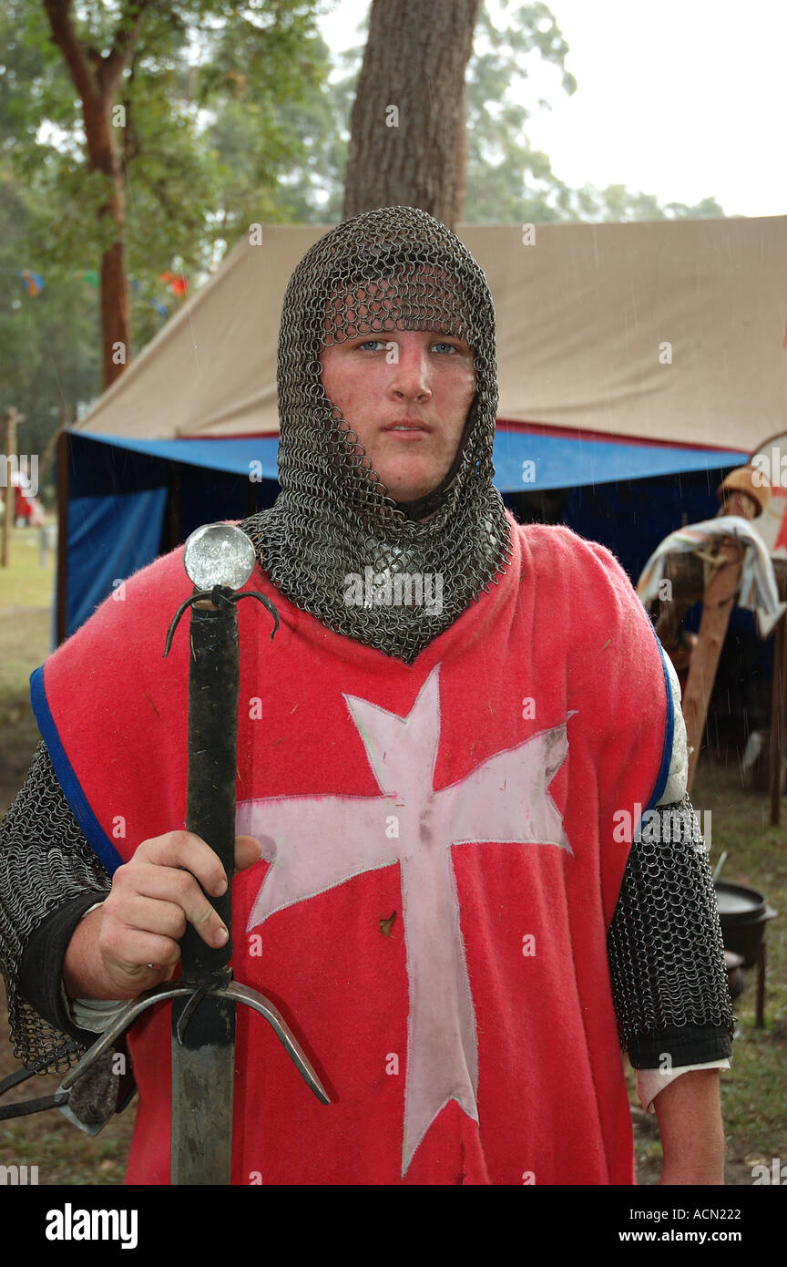 St george cross knight armour hi-res stock photography and images - Alamy