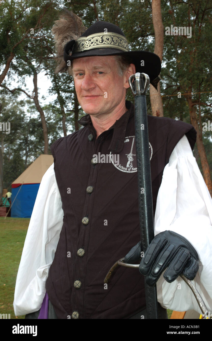 Renaissance swordsman hi-res stock photography and images - Alamy