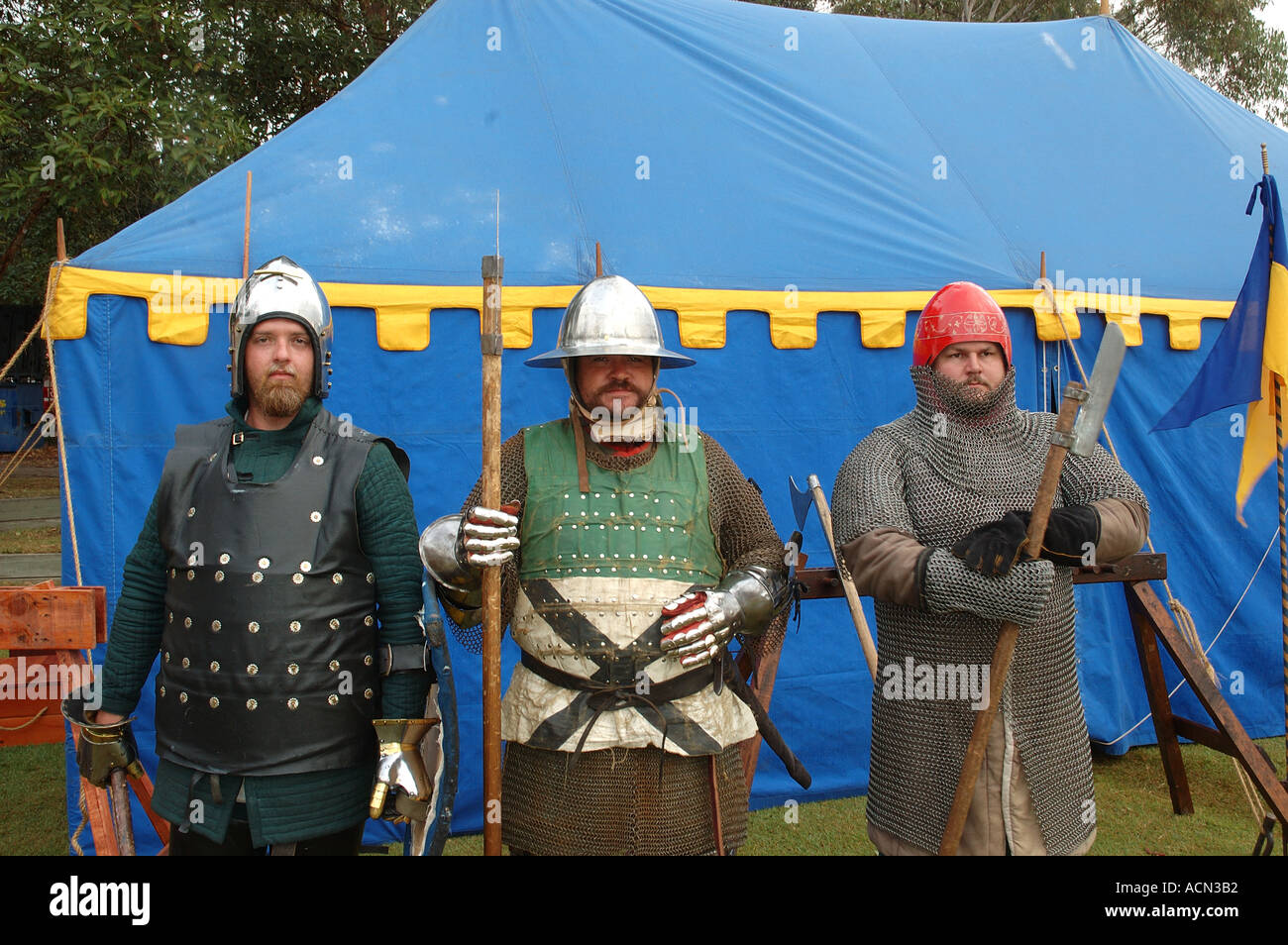 3 three medieval soldiers dsc 1327 Stock Photo - Alamy