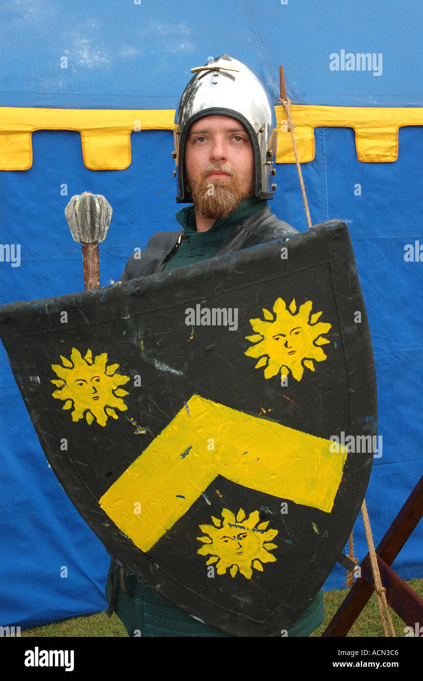 Medieval foot soldier hi-res stock photography and images - Alamy