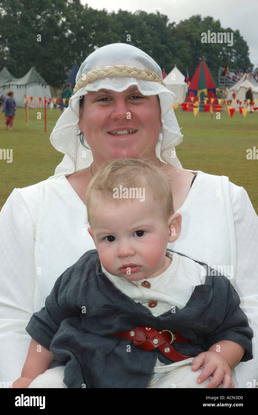 Medieval mother and son reenactment society ye old merry england ...