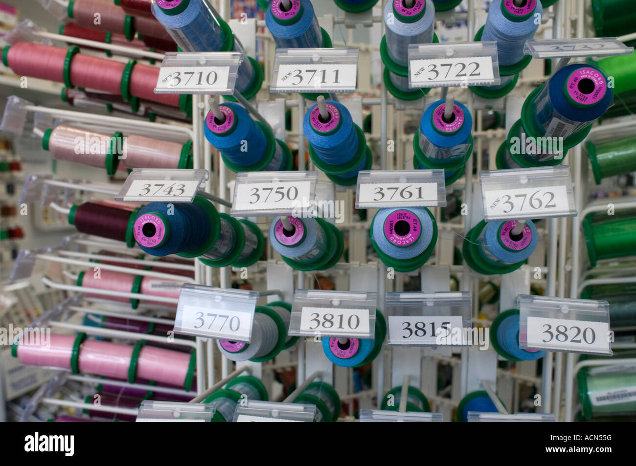 Thread colors display hi-res stock photography and images - Alamy