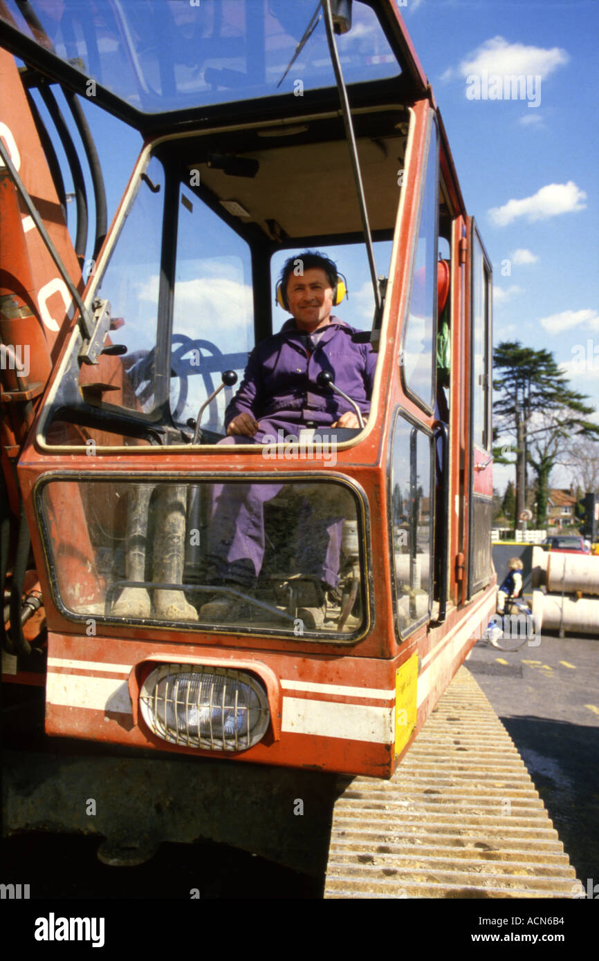 Man Working Mechanical Digger Stock Photo - Alamy