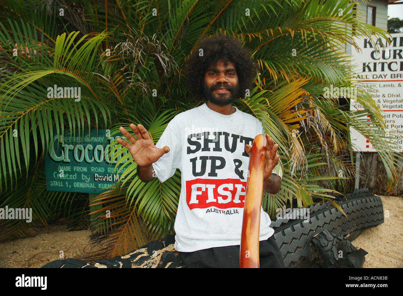 Leslie Hobbler Mayi Wunba Player Didgeridoo Kuranda Queensland ...