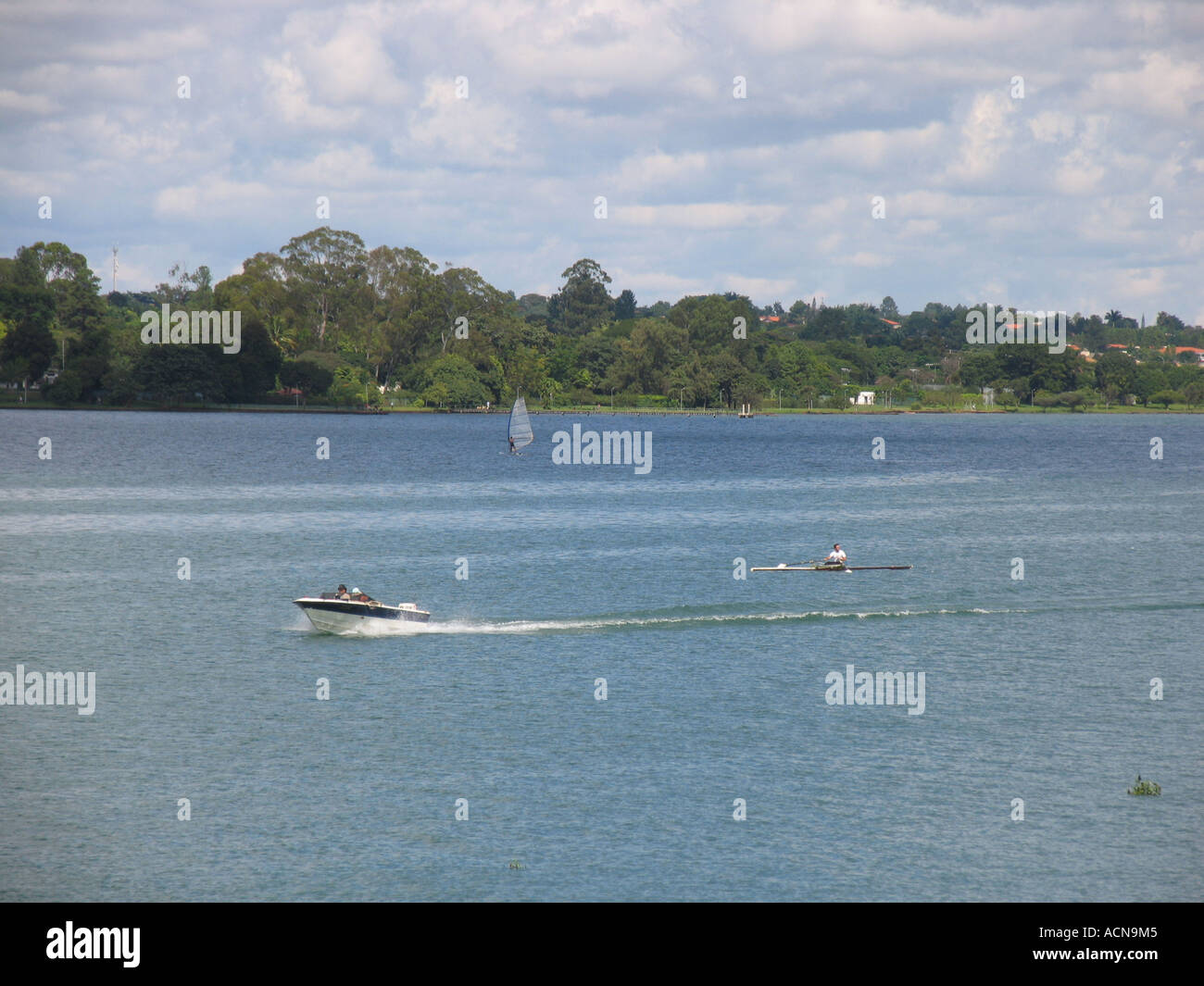 Embarcations enjoying the Lake - Brasilia-BRAZIL Stock Photo - Alamy