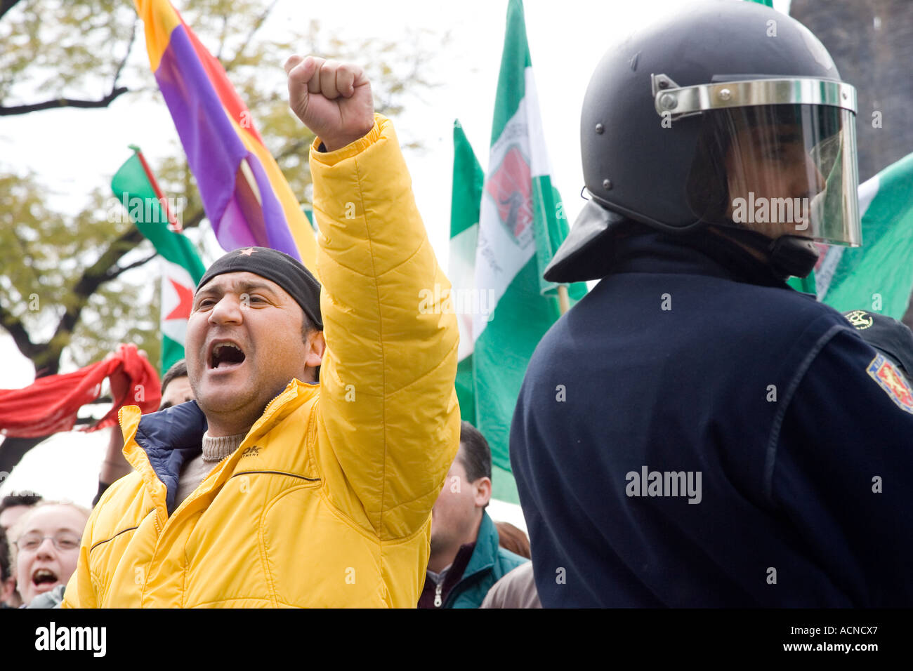 Riot policemen hi-res stock photography and images - Alamy