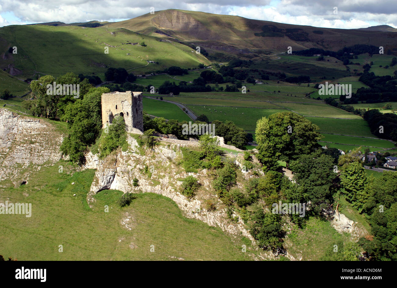 Peveril Castle - mam torr , Casleton Stock Photo - Alamy