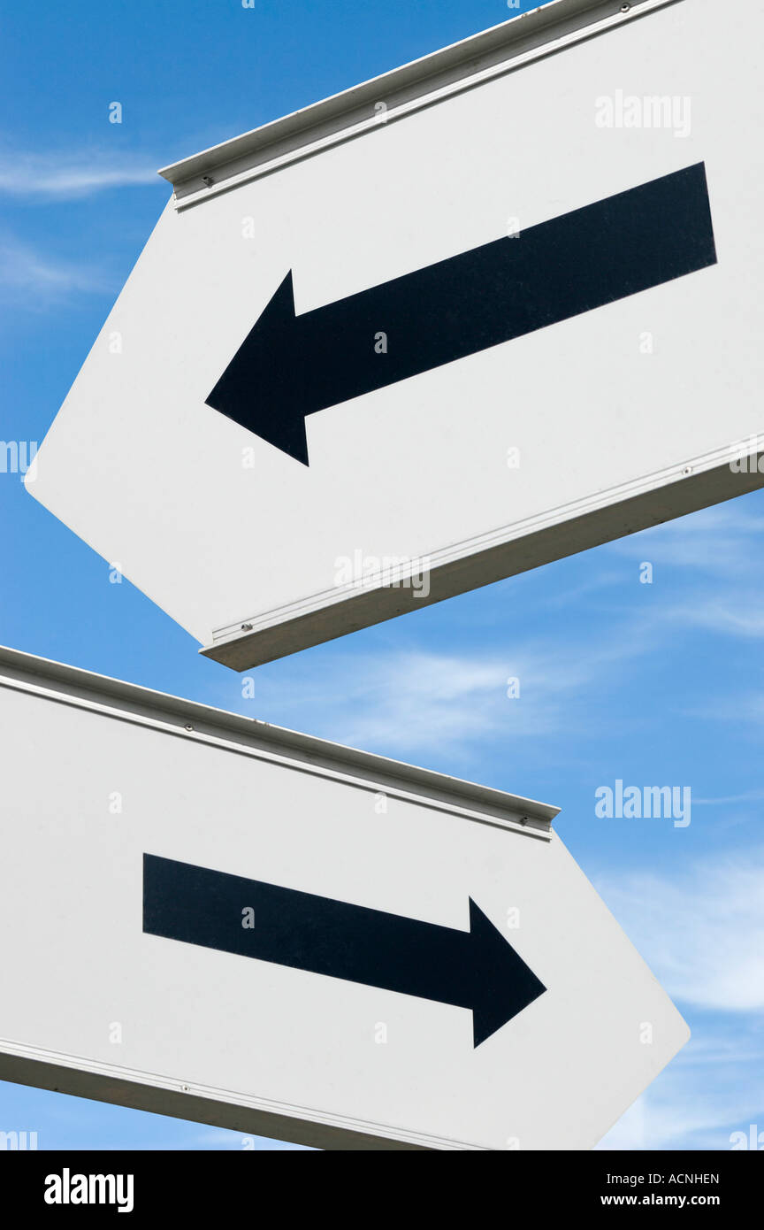 Optional route sign hi-res stock photography and images - Alamy