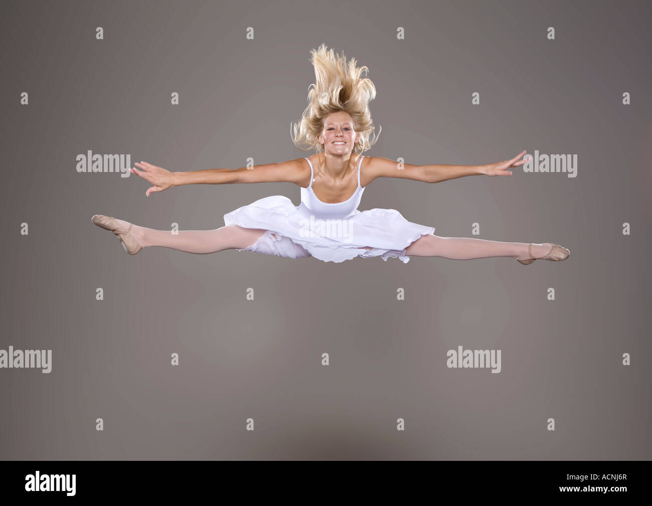 young woman dancing Stock Photo - Alamy