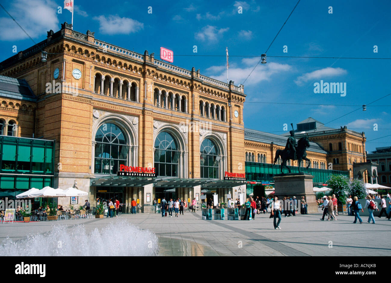 Main Station / Hanover Stock Photo - Alamy