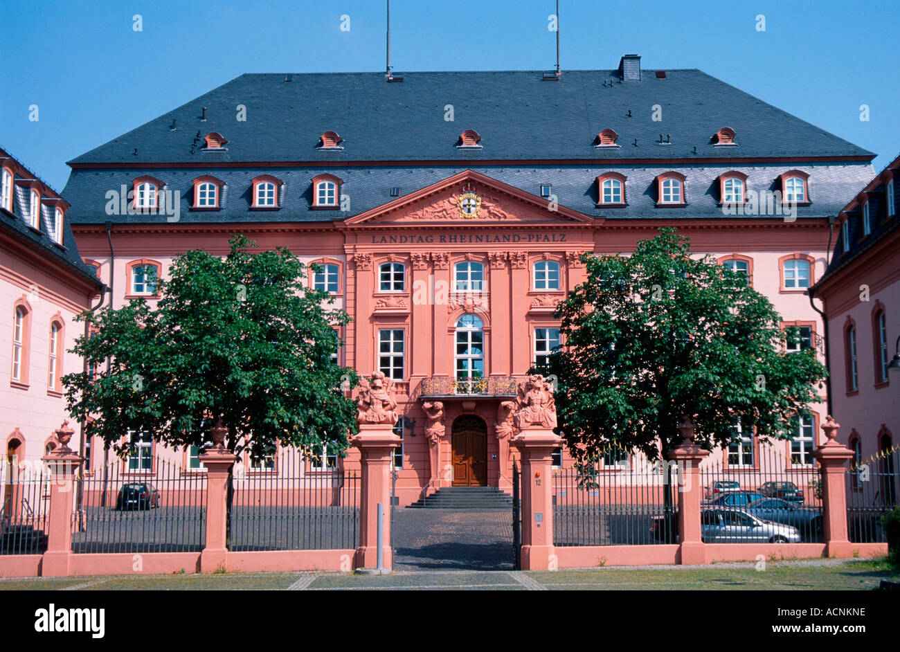 Landtag hi-res stock photography and images - Alamy
