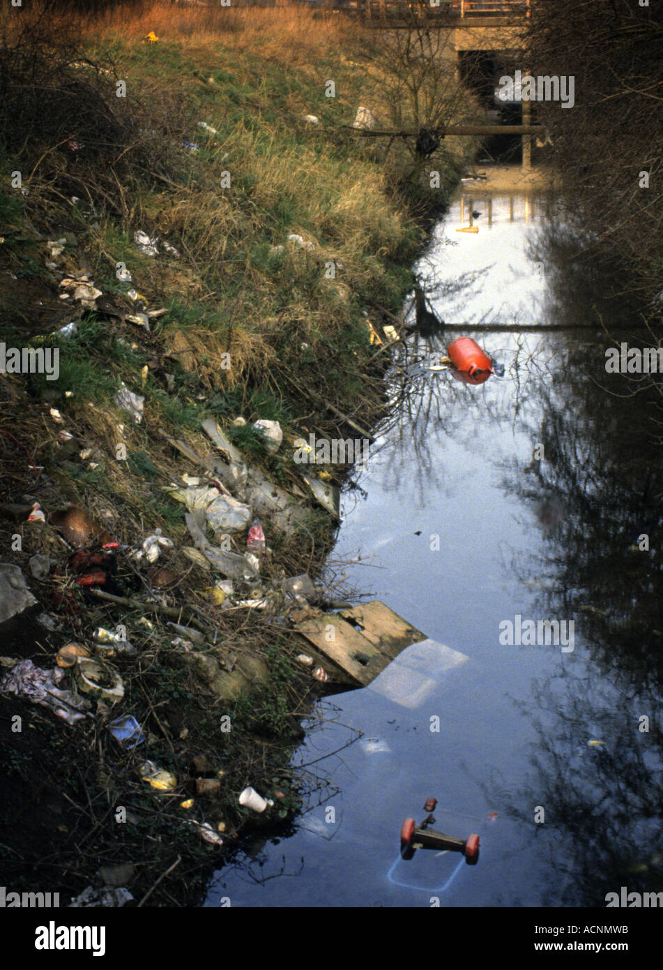 Environmental pollutants hi-res stock photography and images - Alamy