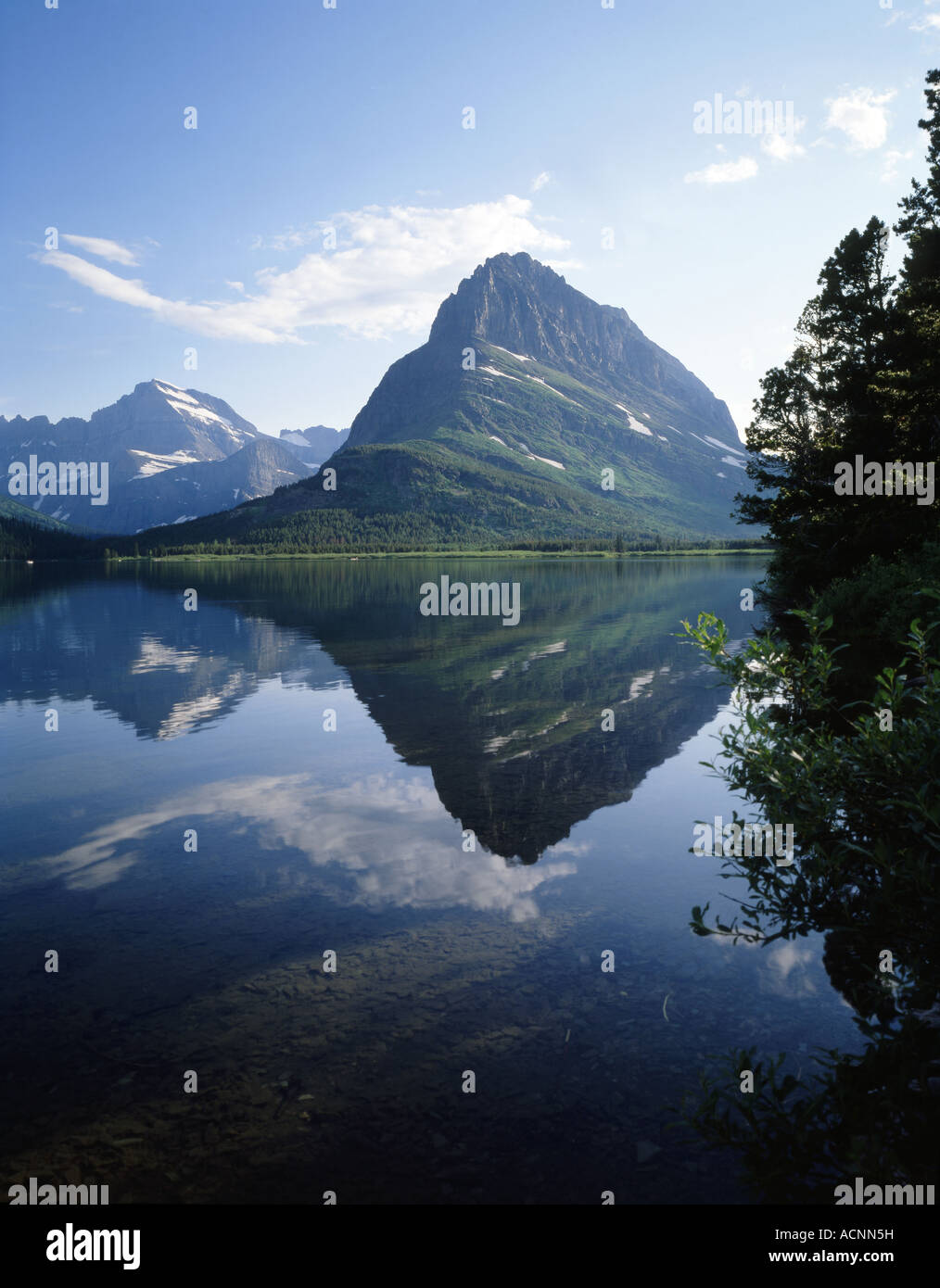 Swift current lake hi-res stock photography and images - Alamy