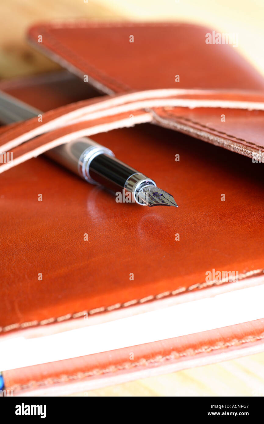 Poetry tools hi-res stock photography and images - Alamy