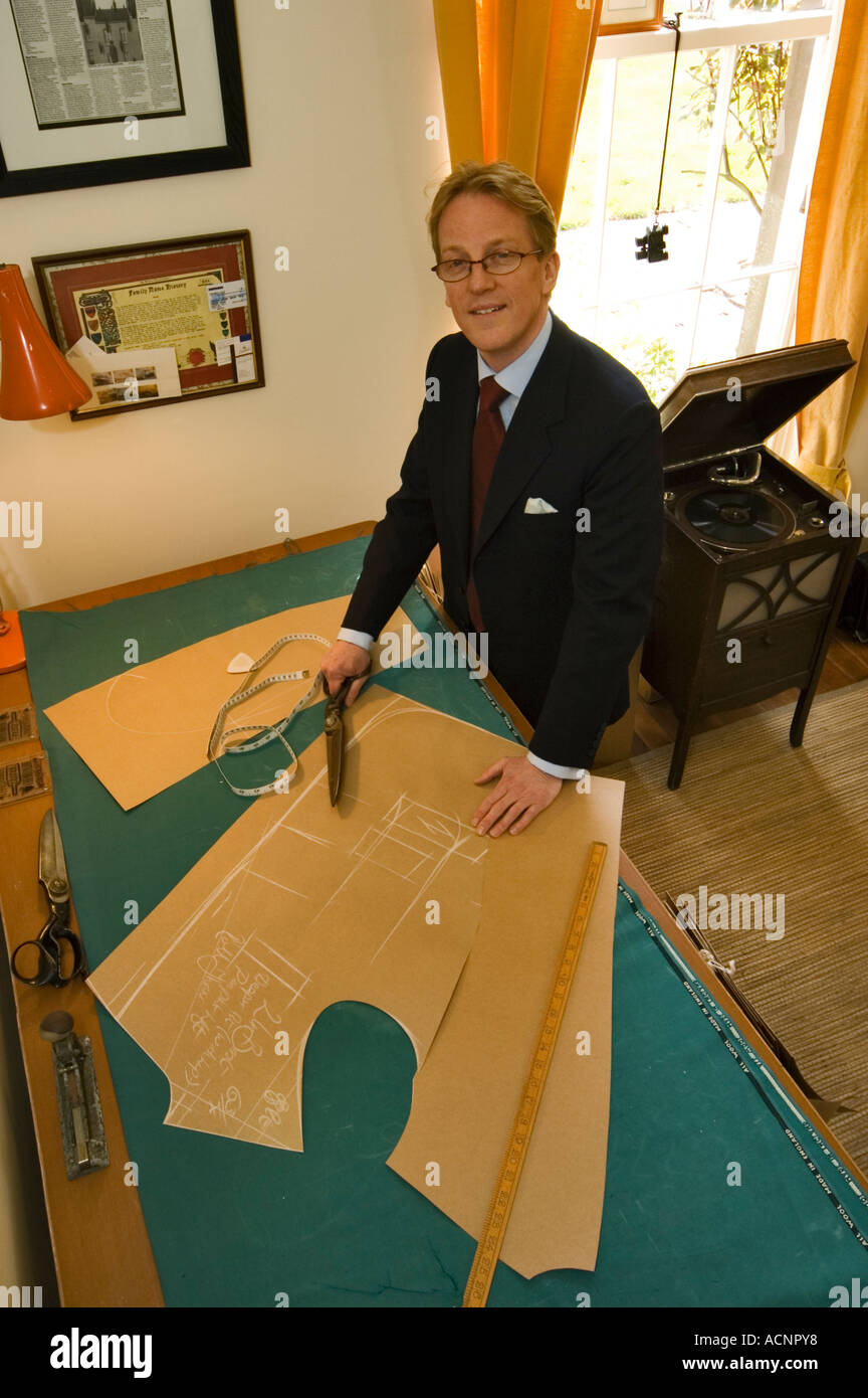 Thomas mahon hi-res stock photography and images - Alamy