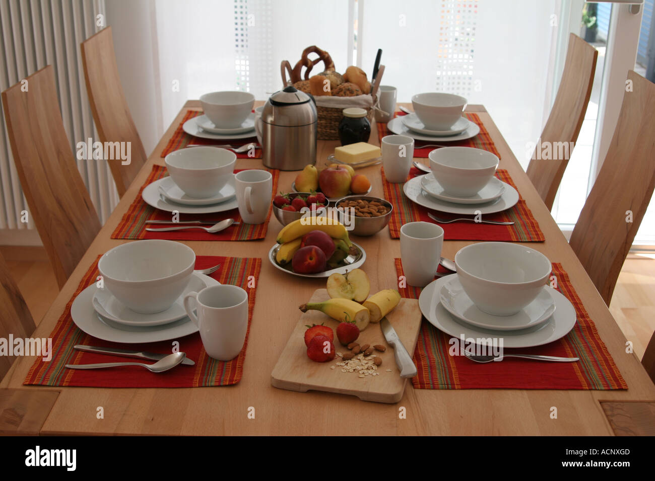 Kaffeekanne tasse porzellan hi-res stock photography and images - Alamy