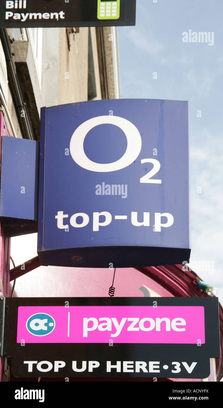 Top up phone hi-res stock photography and images - Alamy