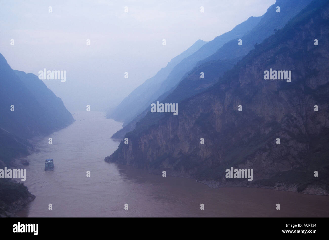 Landscape of Xiling Gorge in mist Three Gorges Yangtze River China ...