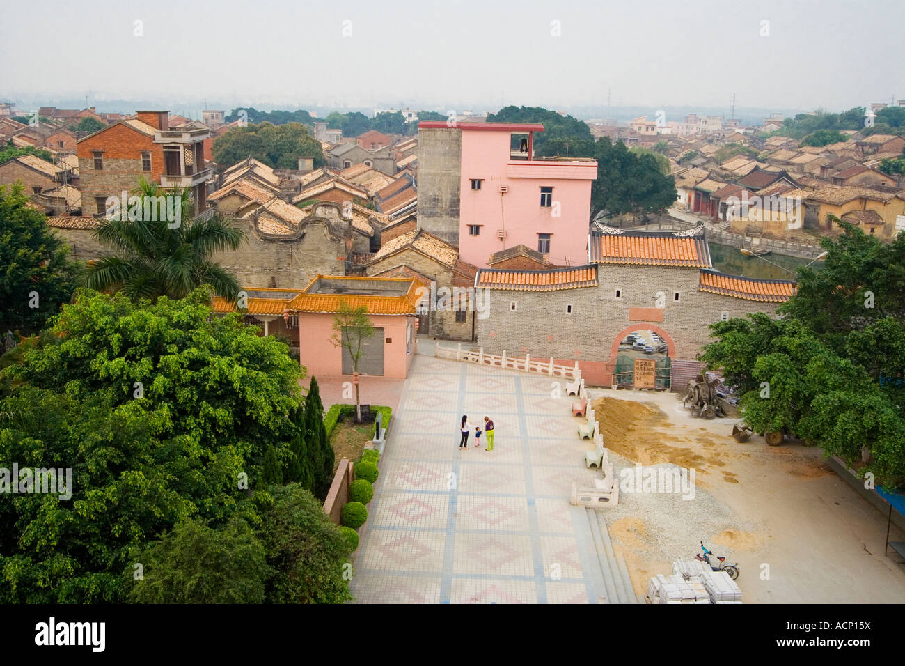 Ancient chinese village chashan town hi-res stock photography and ...
