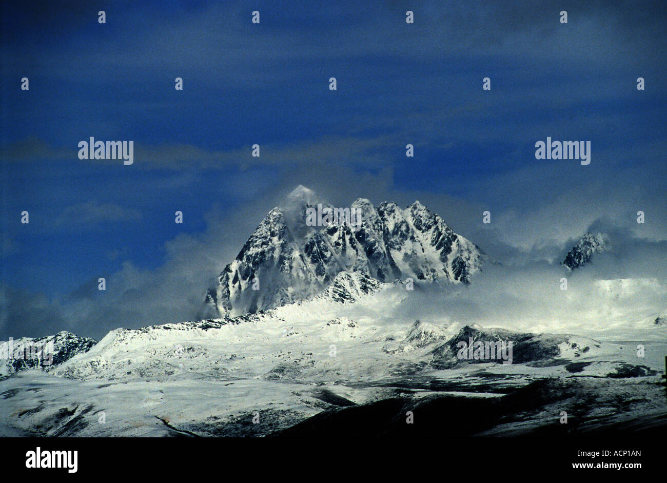 Amazing landscape in the high altitude regions of west Sichuan, China ...