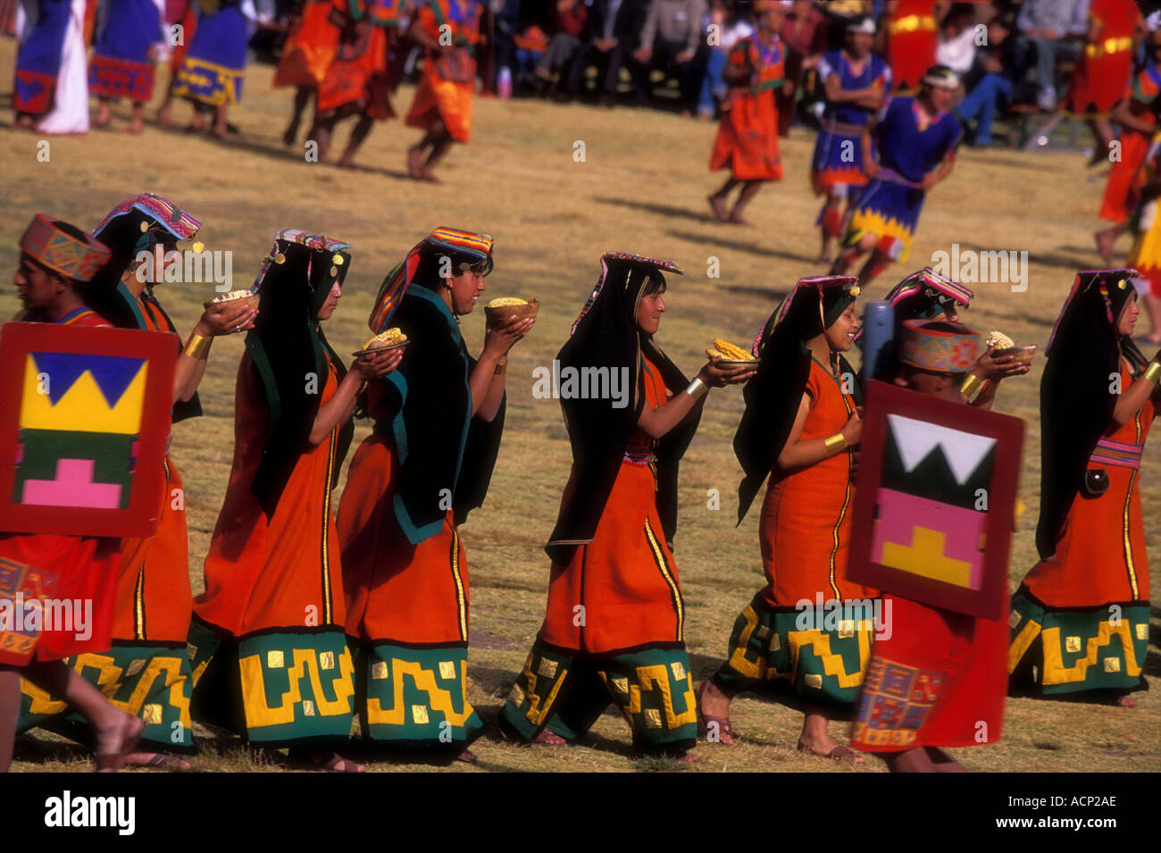Indian girls carrying sacrificial offerings at Inti Raymi Incan ...
